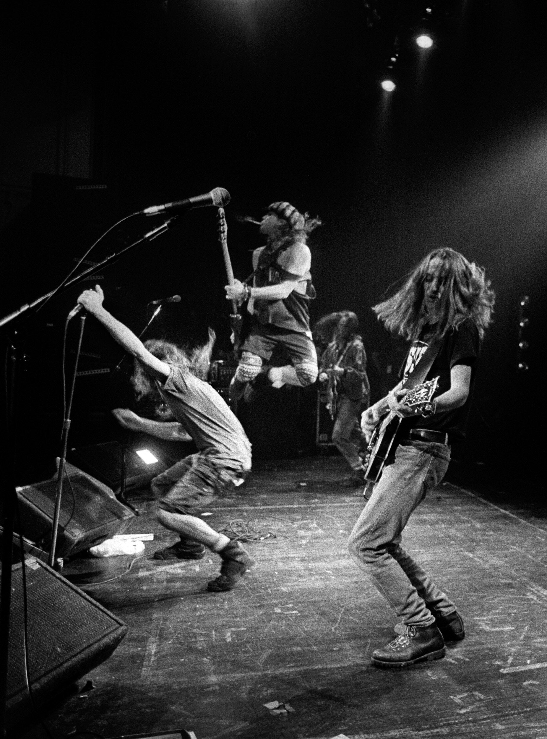 One of Grunge’s Greats: Showcasing the Work of Lance Mercer ...